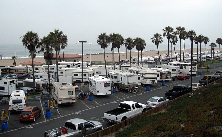 Dockweiler RV Park – Beaches & Harbors